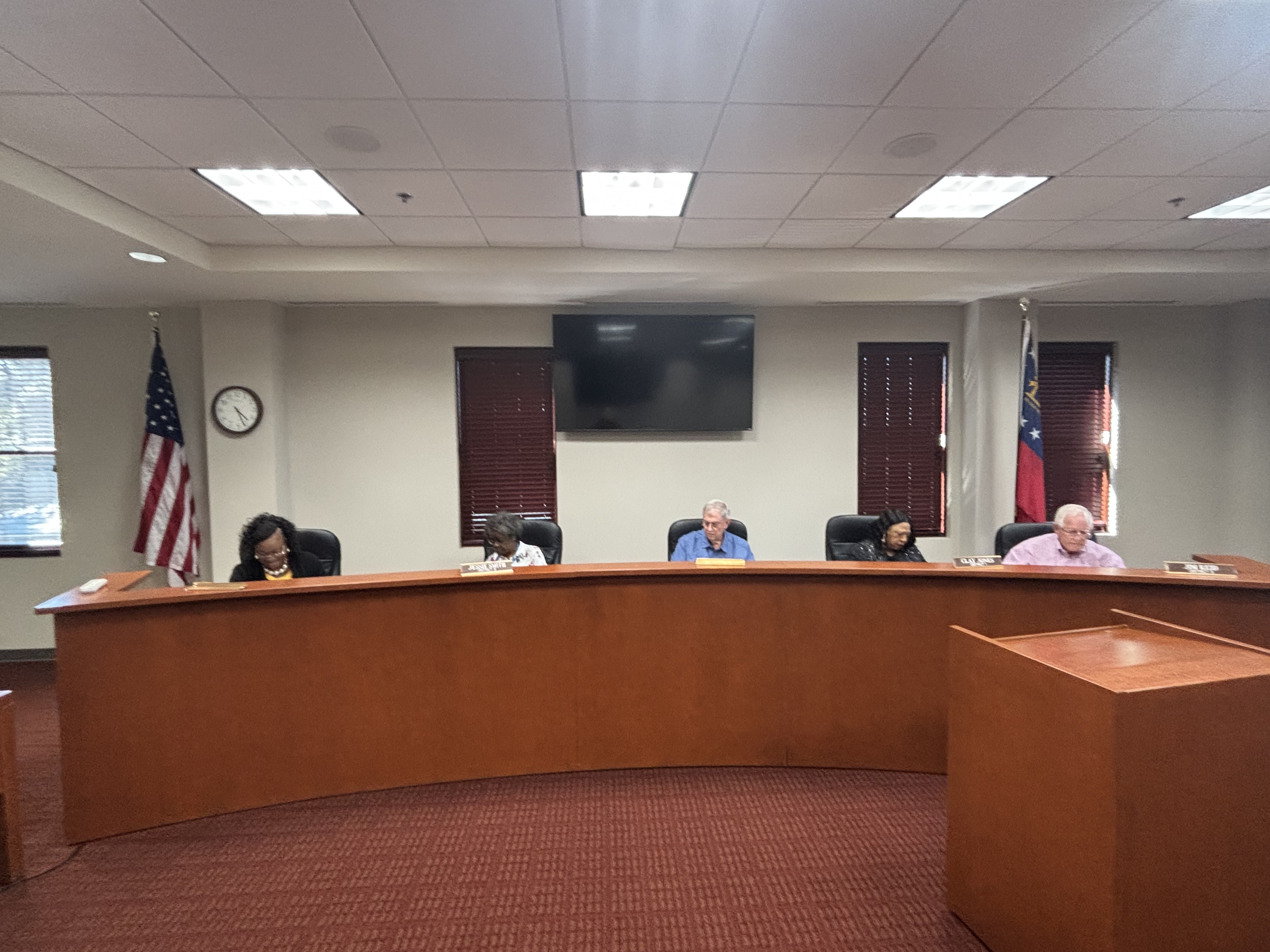 Sheriff’s deputy tries calming Board of Elections Members | Americus ...